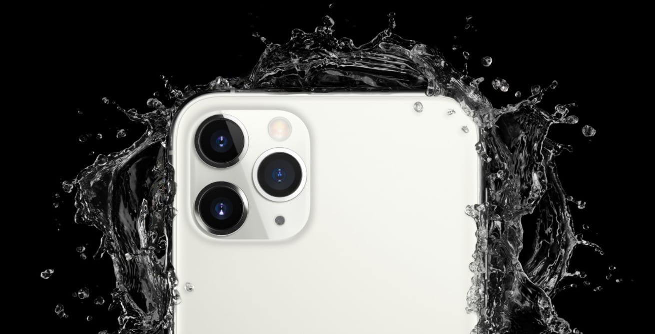 The Best Waterproof Phones for Any Budget - The Plug - HelloTech