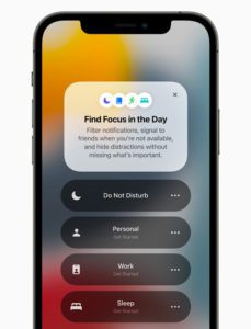 The Best New iOS 15 Features and How to Use Them - The Plug - HelloTech