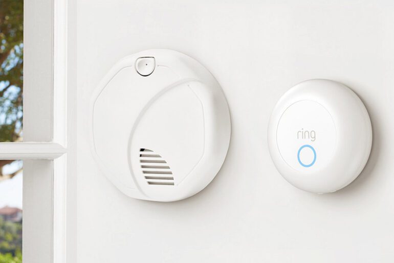 How to Make Your Own Smart Home Security System - The Plug - HelloTech