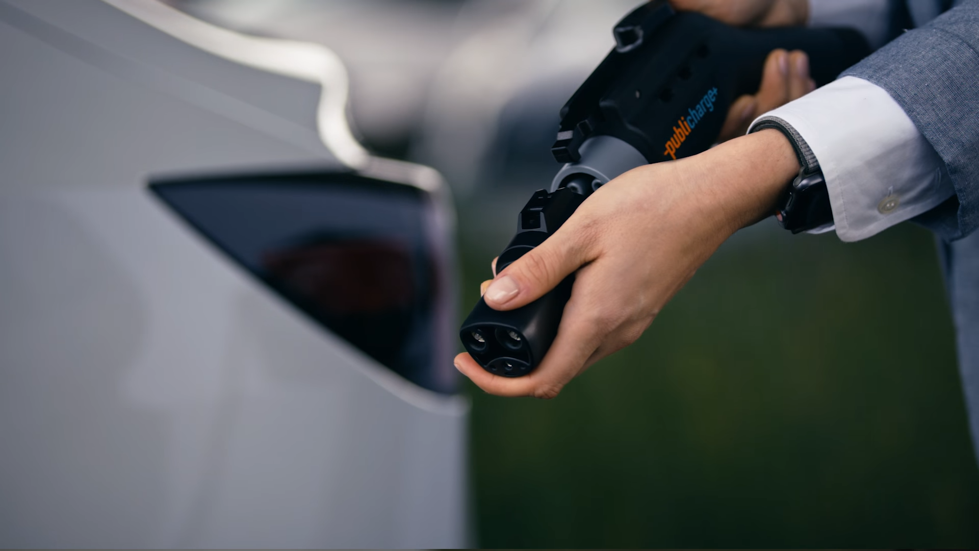 EV Charging Guide: Everything You Need to Know - The Plug - HelloTech