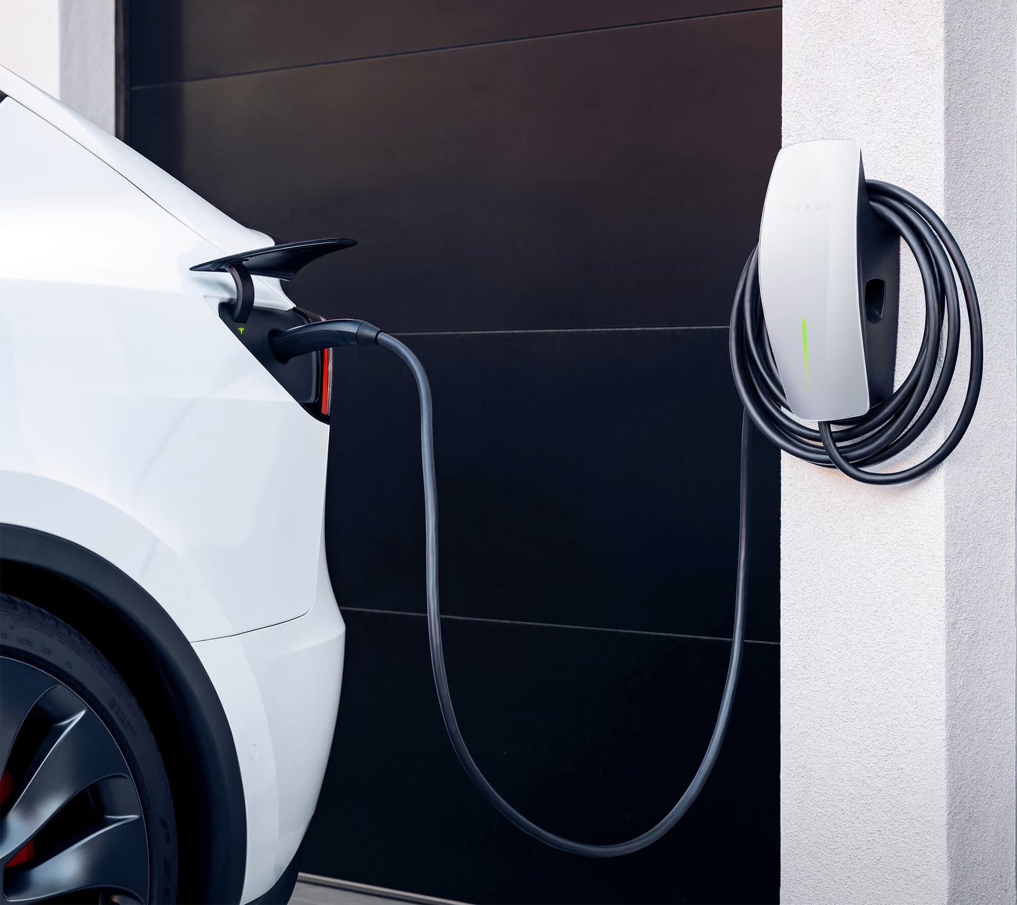 Level 1 vs Level 2 EV Charging: Which Should You Use? - The Plug ...